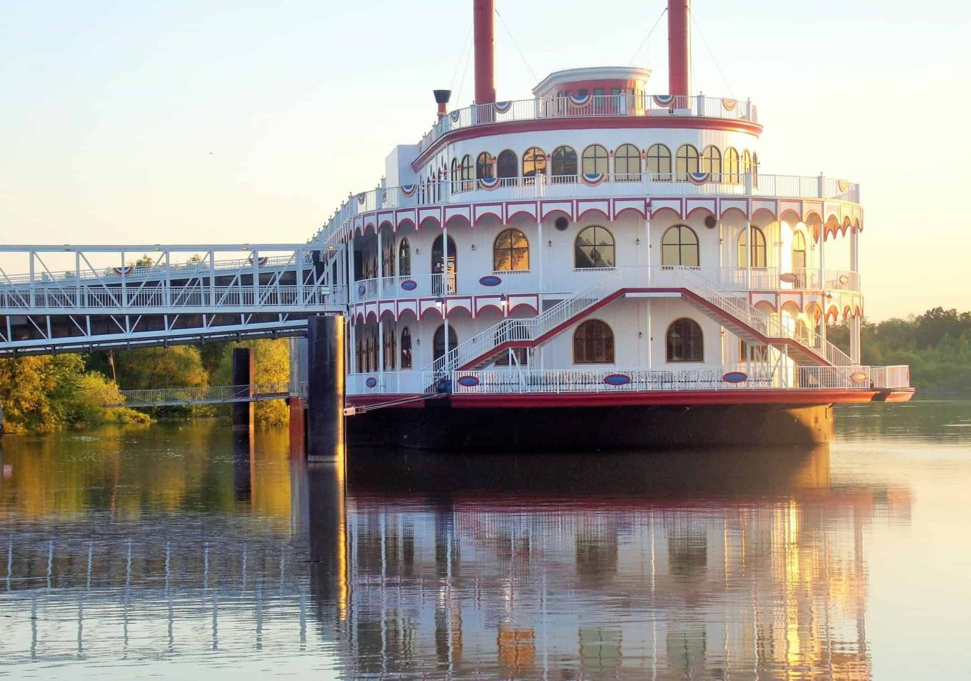 The Best Riverboat Casinos In The World - Cruise Addicts